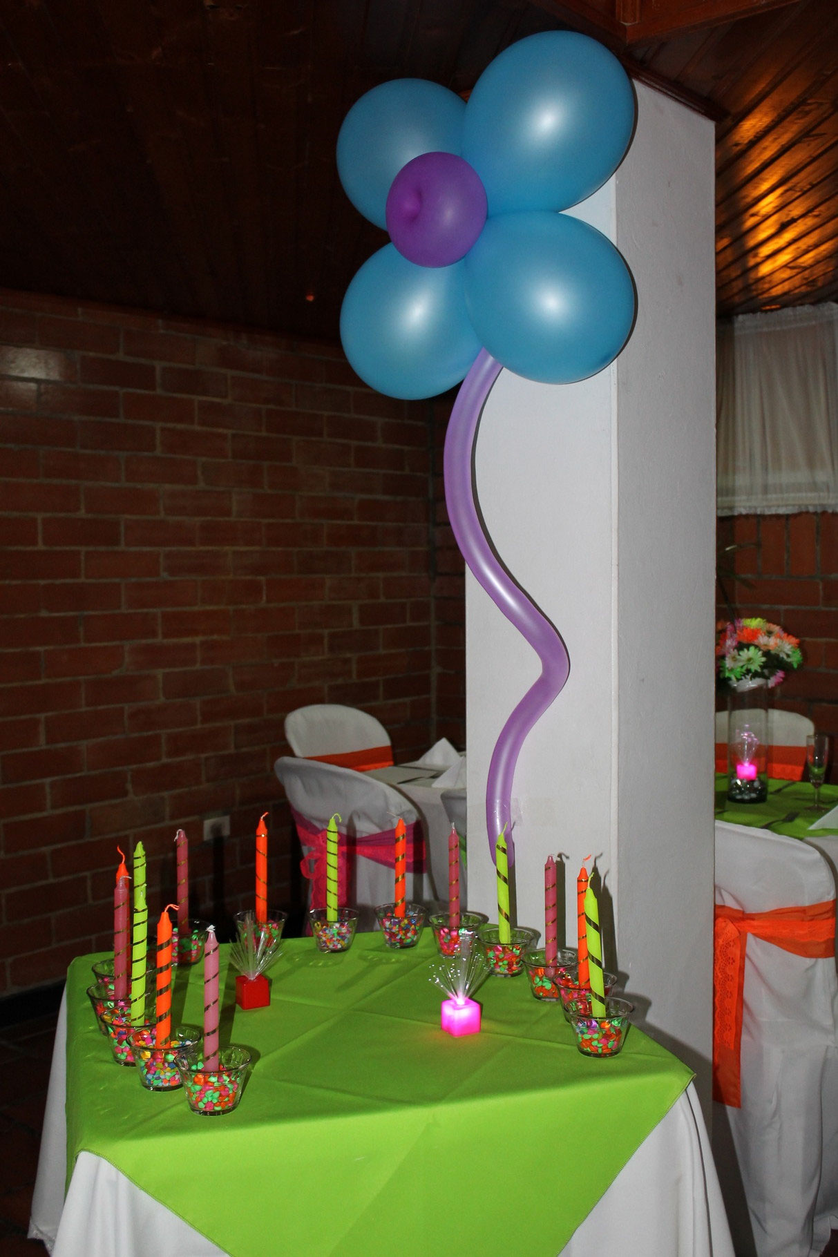 TEMATICA NEON - Página Jimdo de banquetesalmodovar