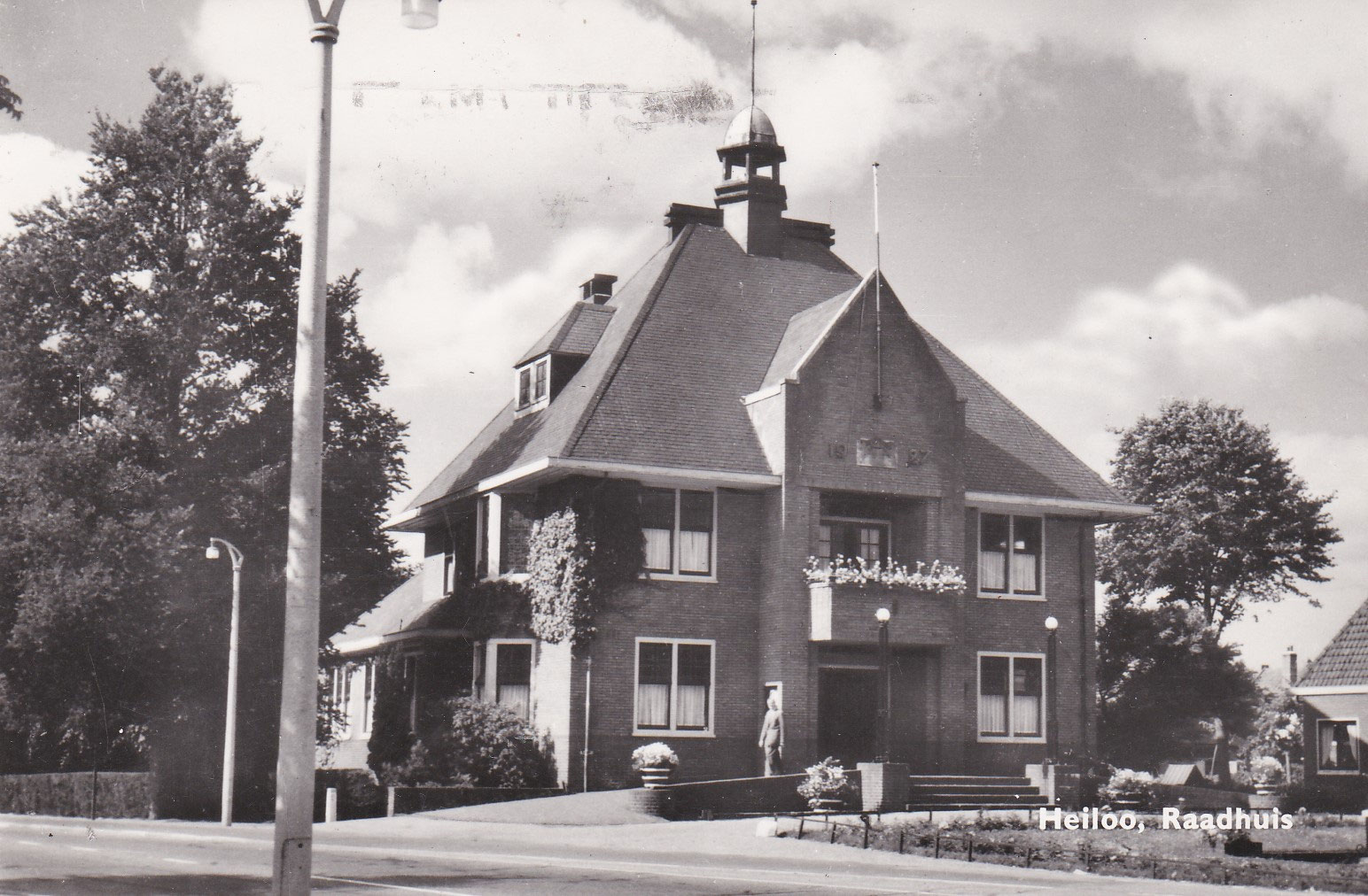 Oude Ansichtkaarten uit Heiloo met tijds momenten van vroeger tot heden ...