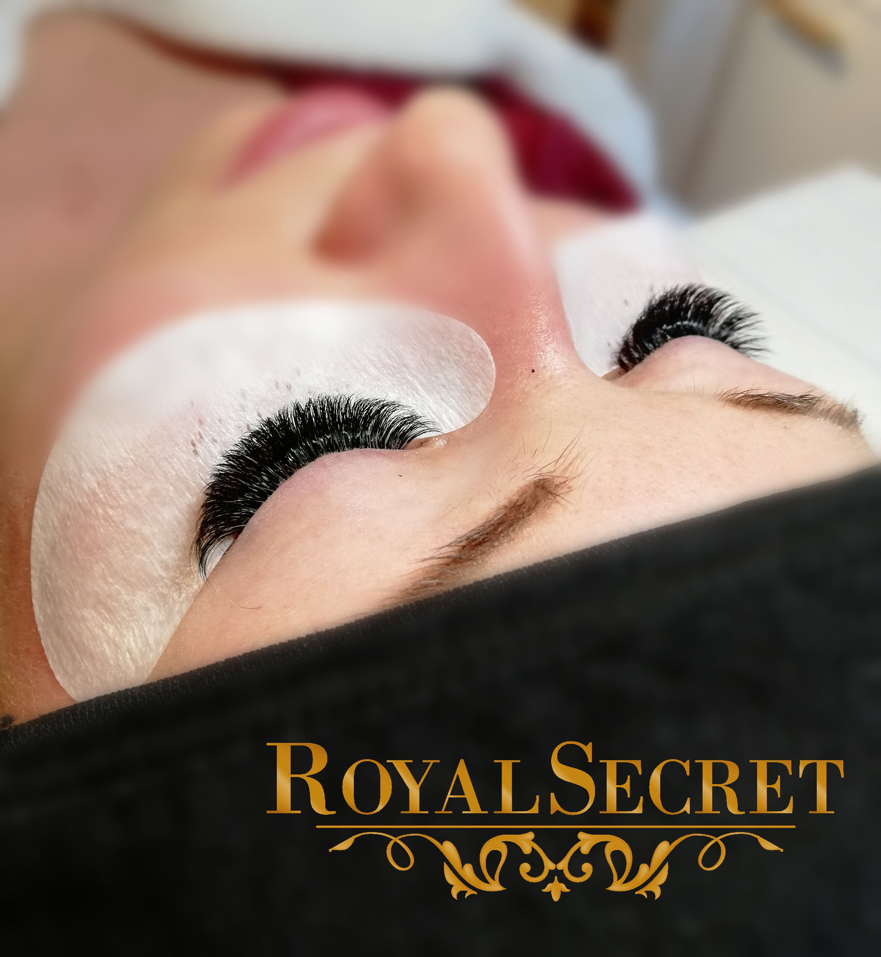 Classic Lashes - Royal Secret