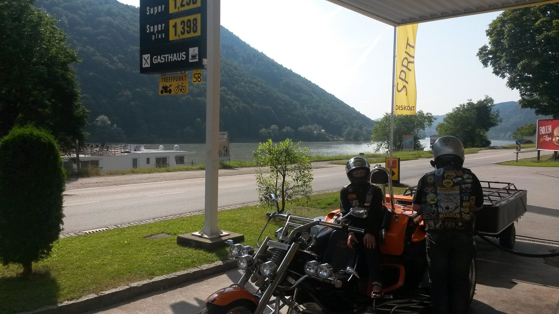 MC Devils Army - Schellenberg Triker