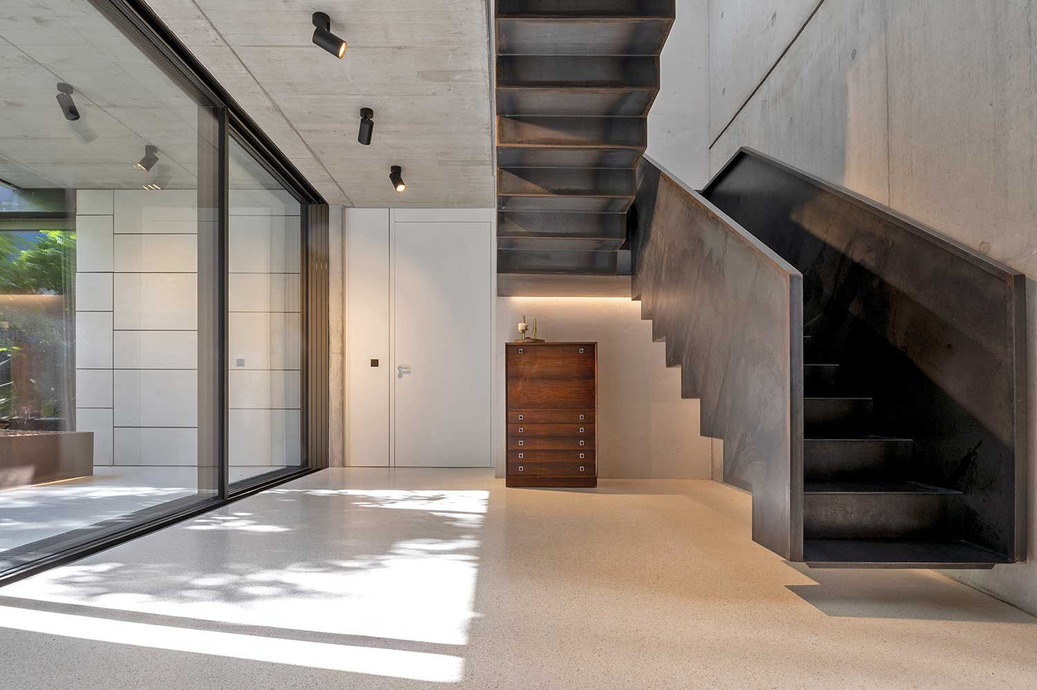 Atriumhaus - NME Interior Design