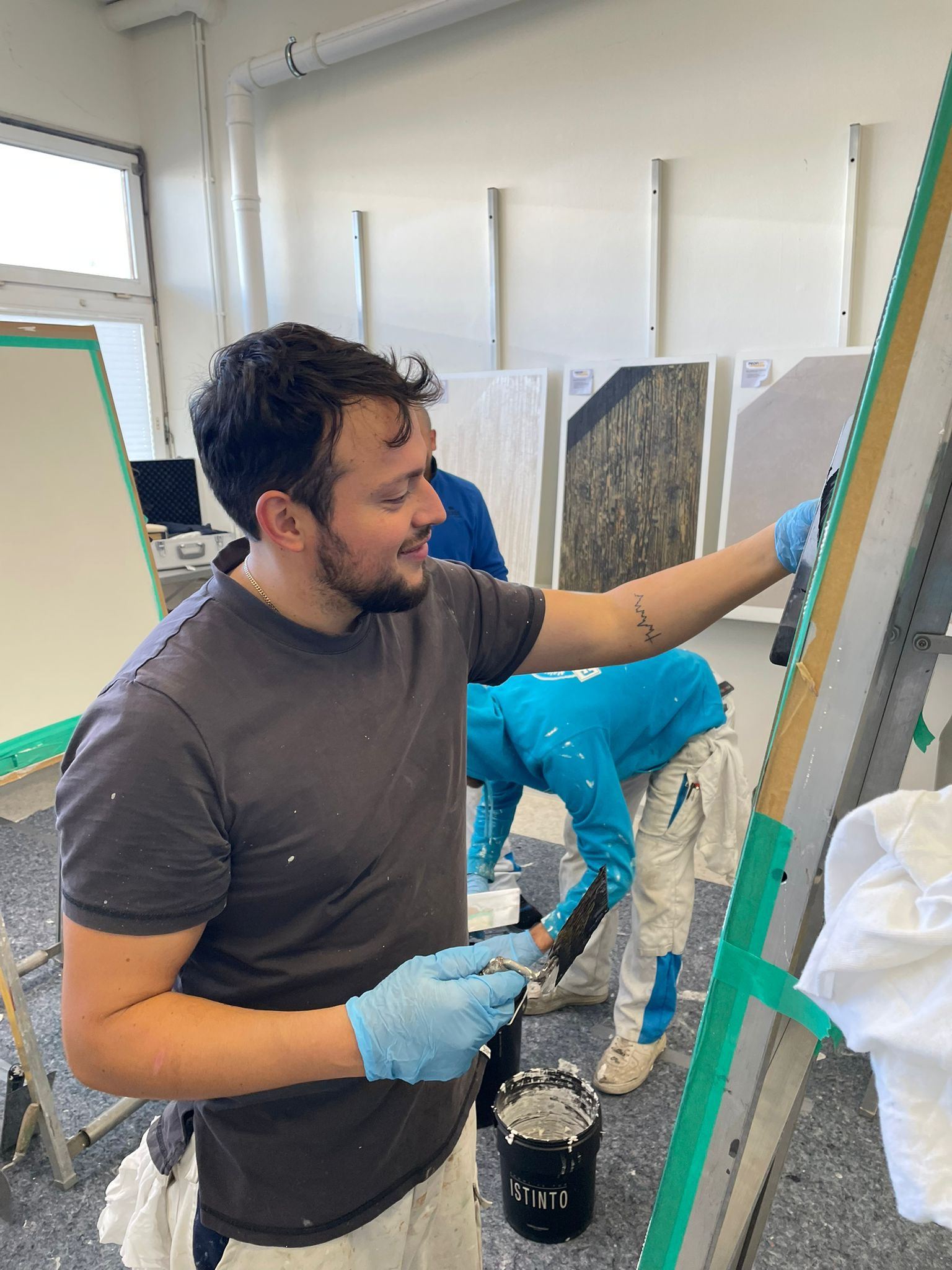 DAS KOMPETENZTEAM - Malermeister Farbenfroh Bremen