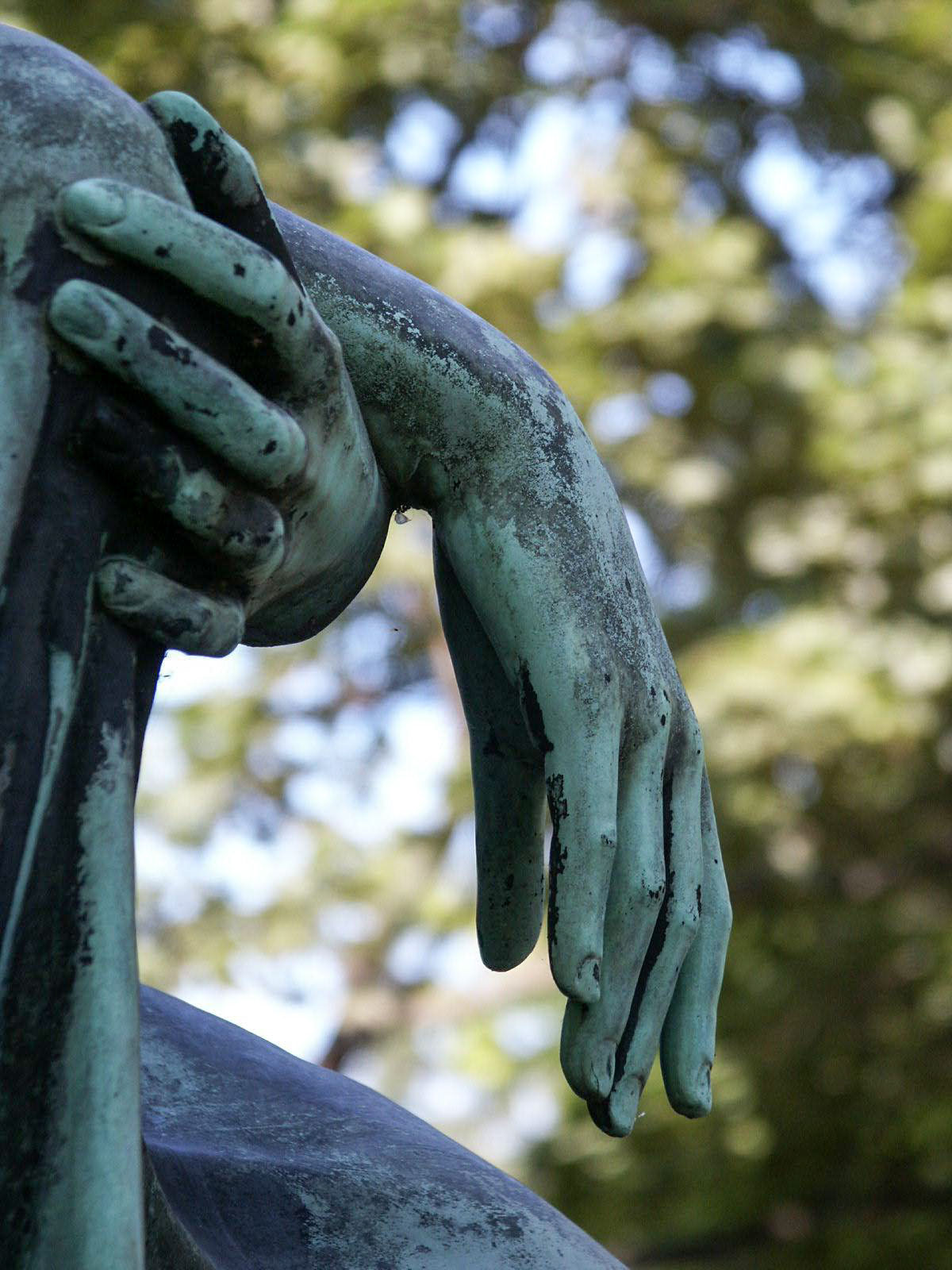 mourning hands - Arelisa Pix photography