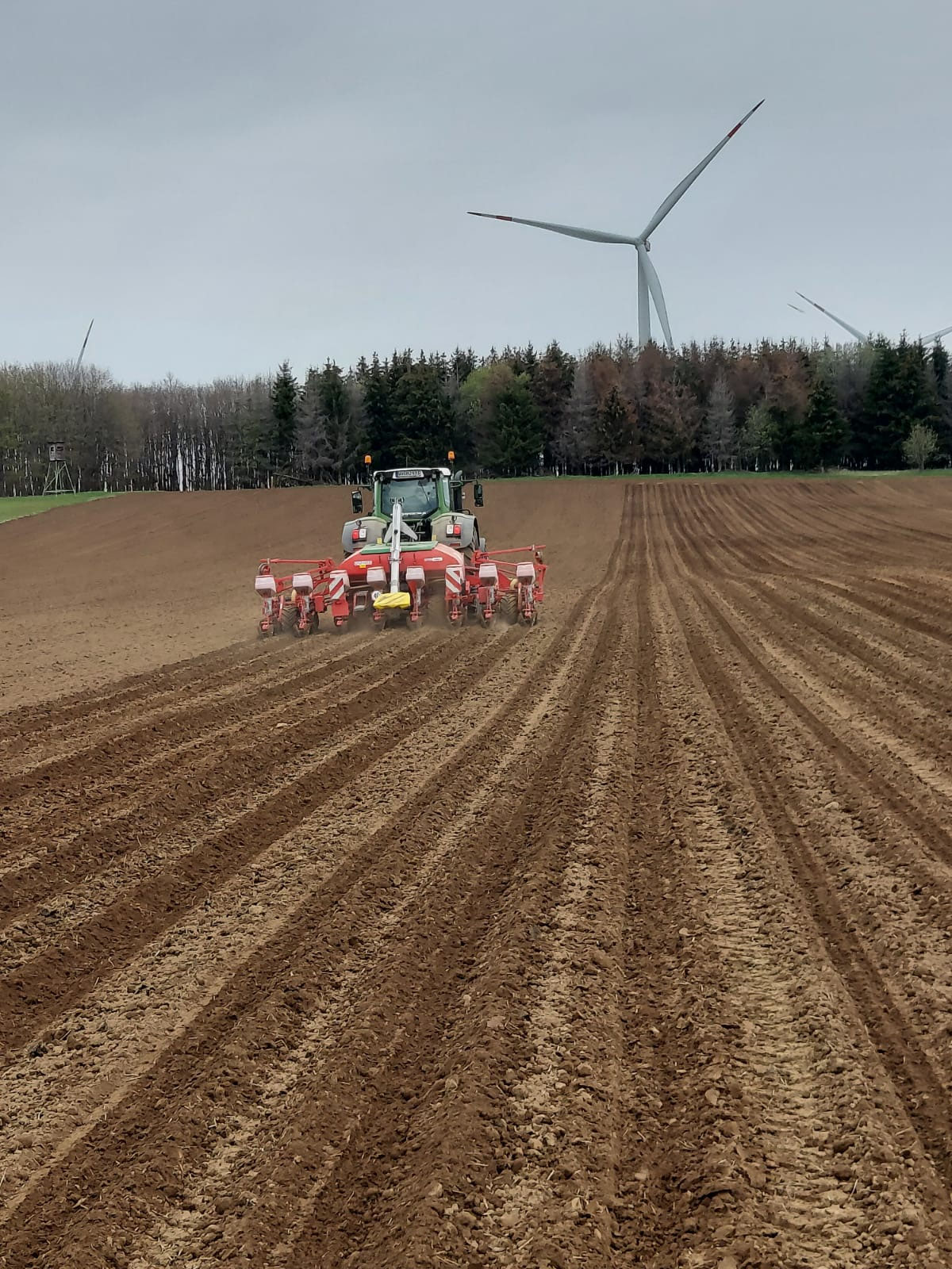 Aussat - Jung Agrarservice Hattert Westerwald