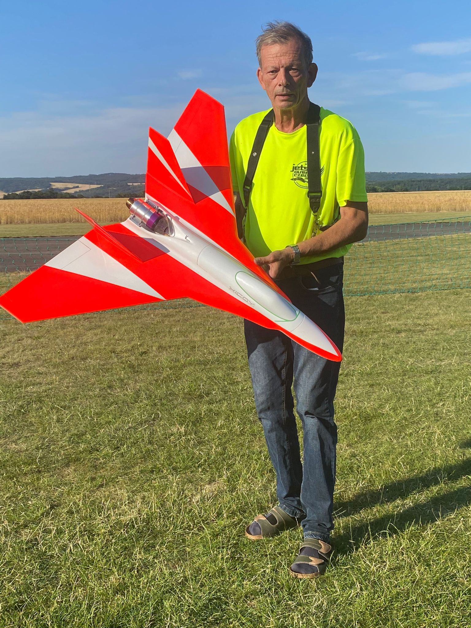 Preis je nach Farbmuster Fr.700.-bis Fr.750.- - rc-bauservices Webseite!