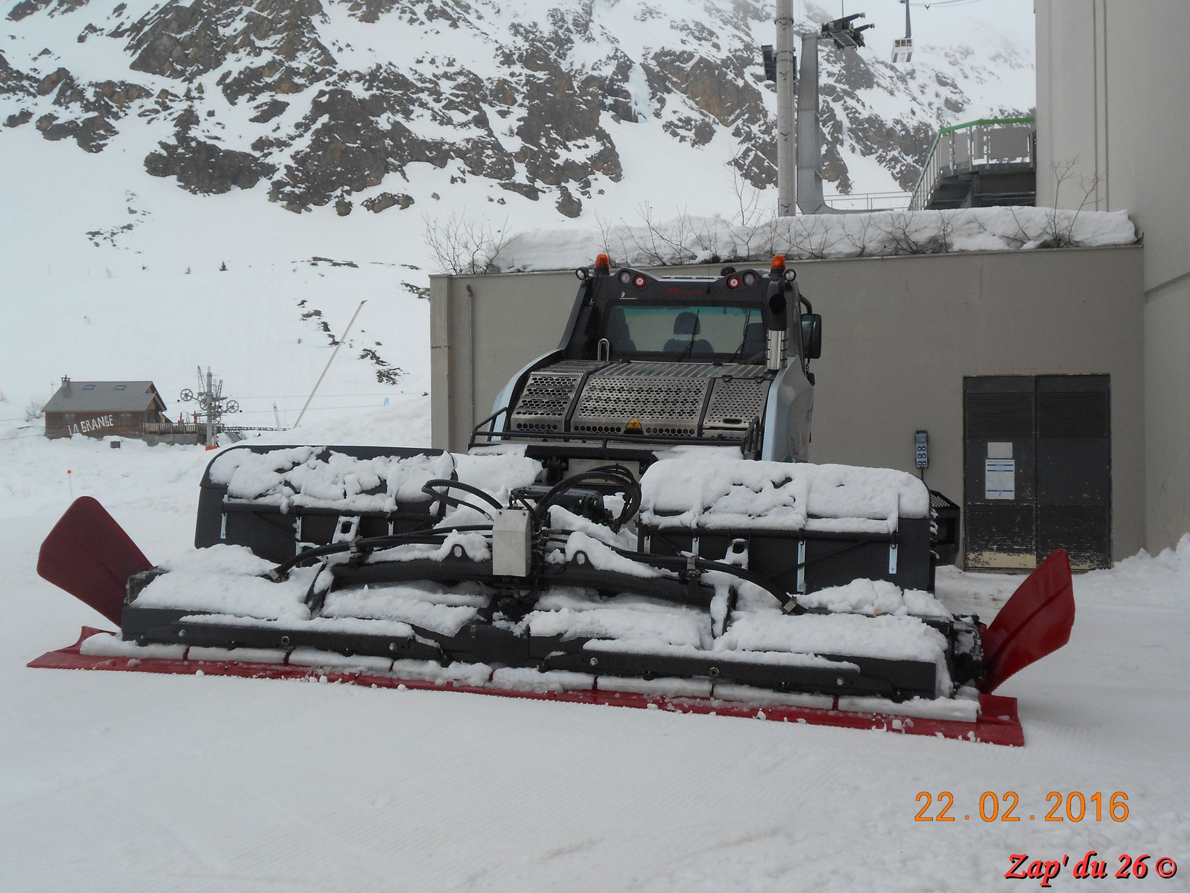 Prinoth Leitwolf / W - Site de Zap' du 26, la passion des Dameuses