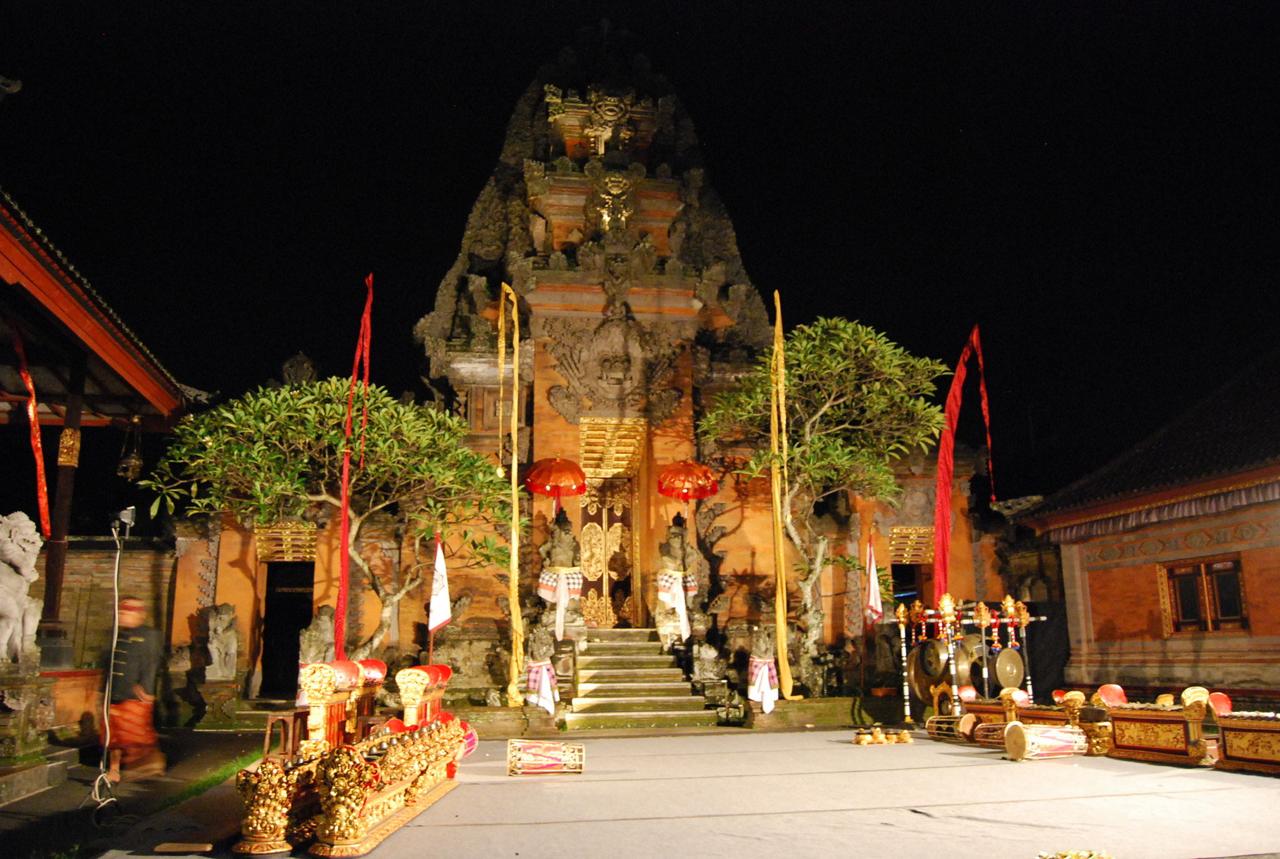 GUNUNG SARI 2014 - guenter-schuermanns Jimdo-Page!