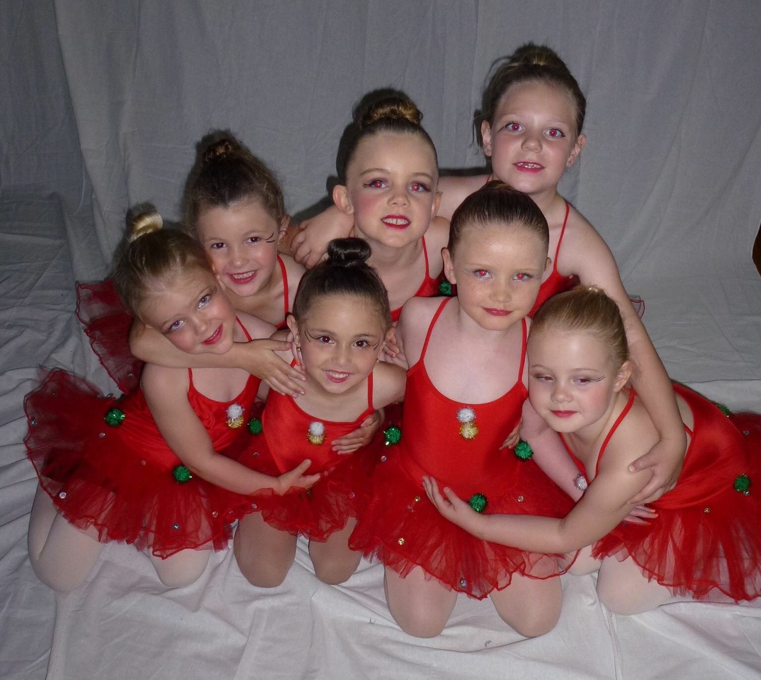Tiny Dancers - Dancers Edge & Acrobatics Academy