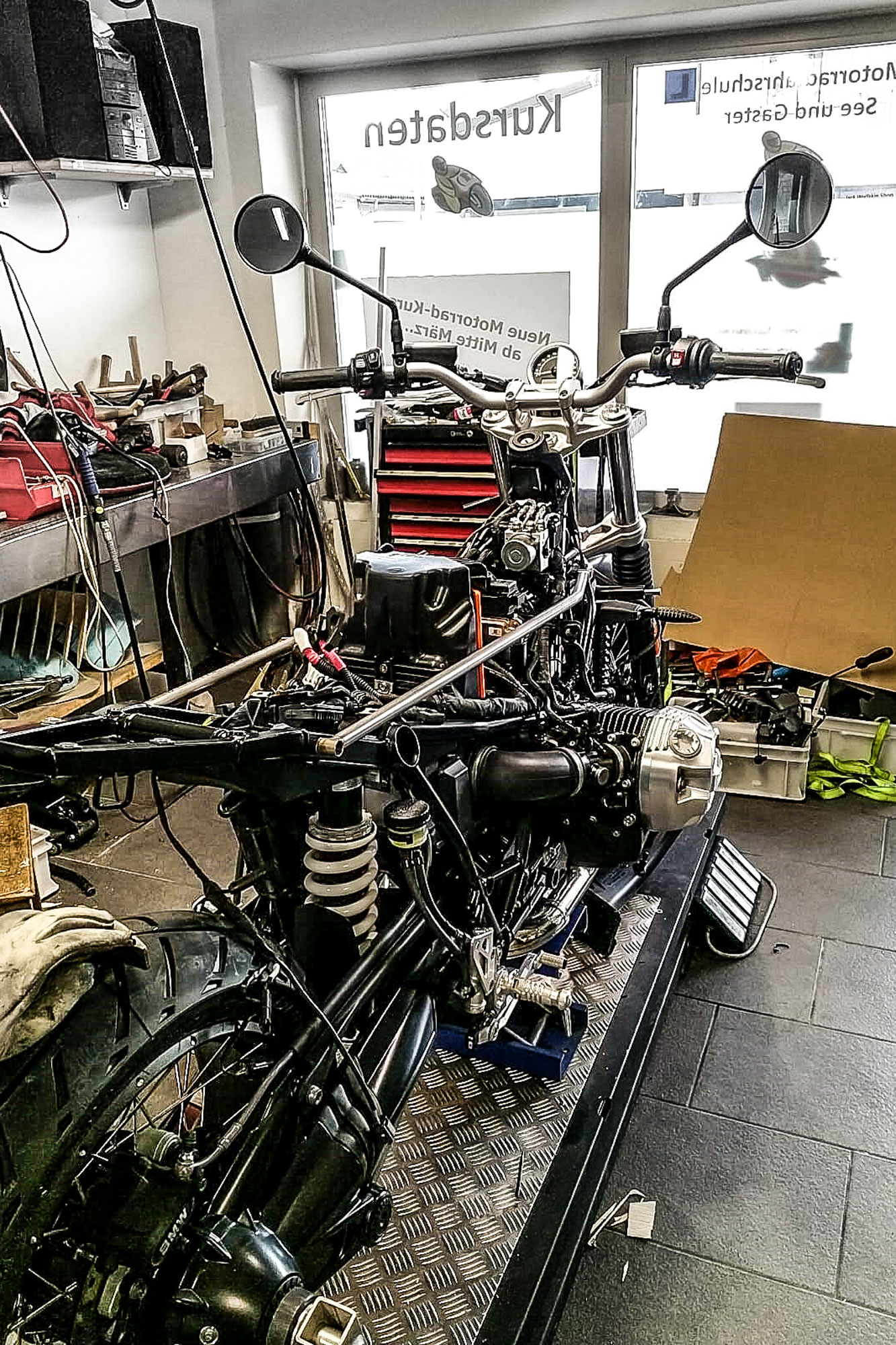 Bike #4 - vtr-customs