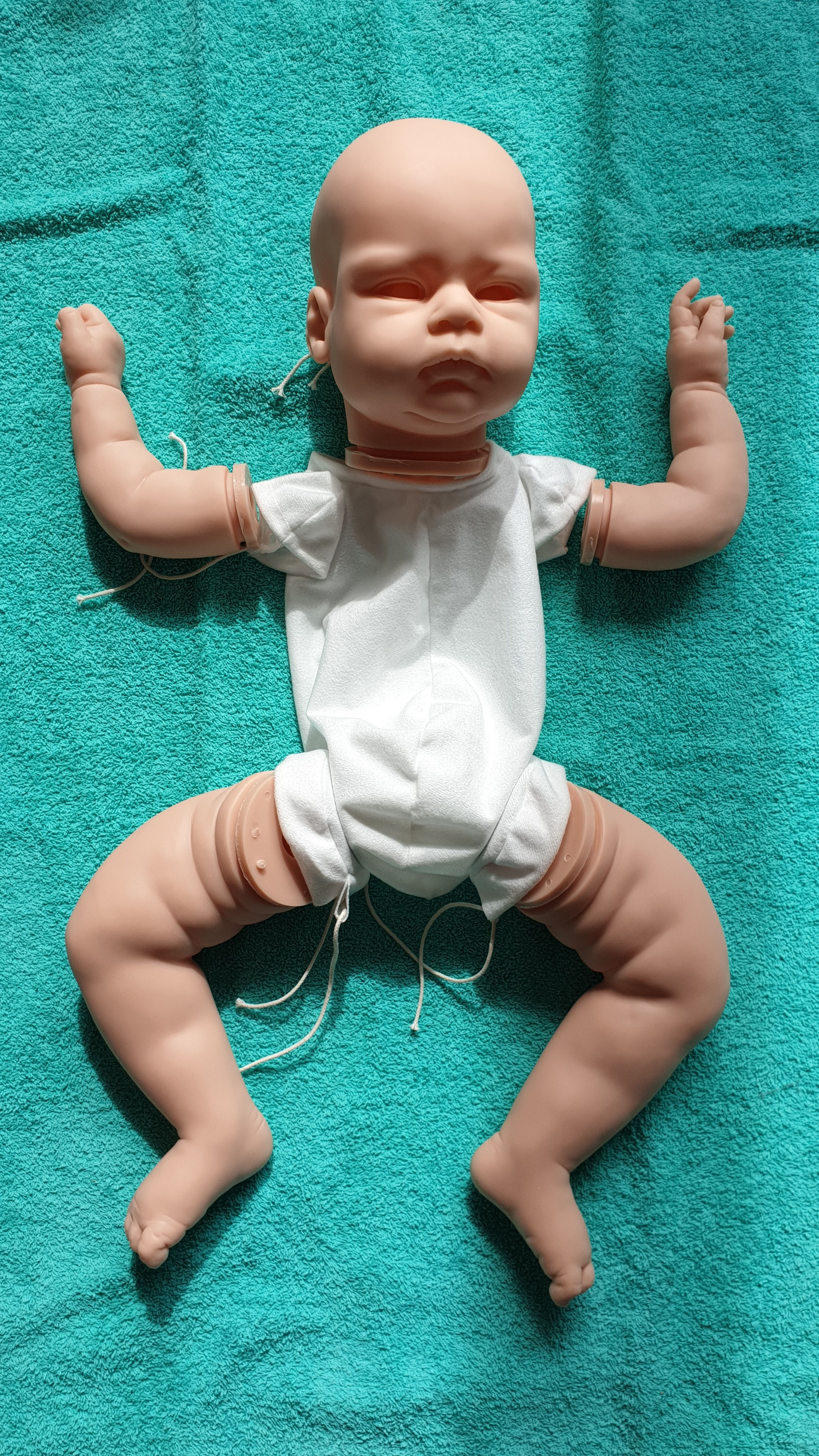 Ophelia kit - Daantje's reborn dolls - alles over reborn en newborn poppen