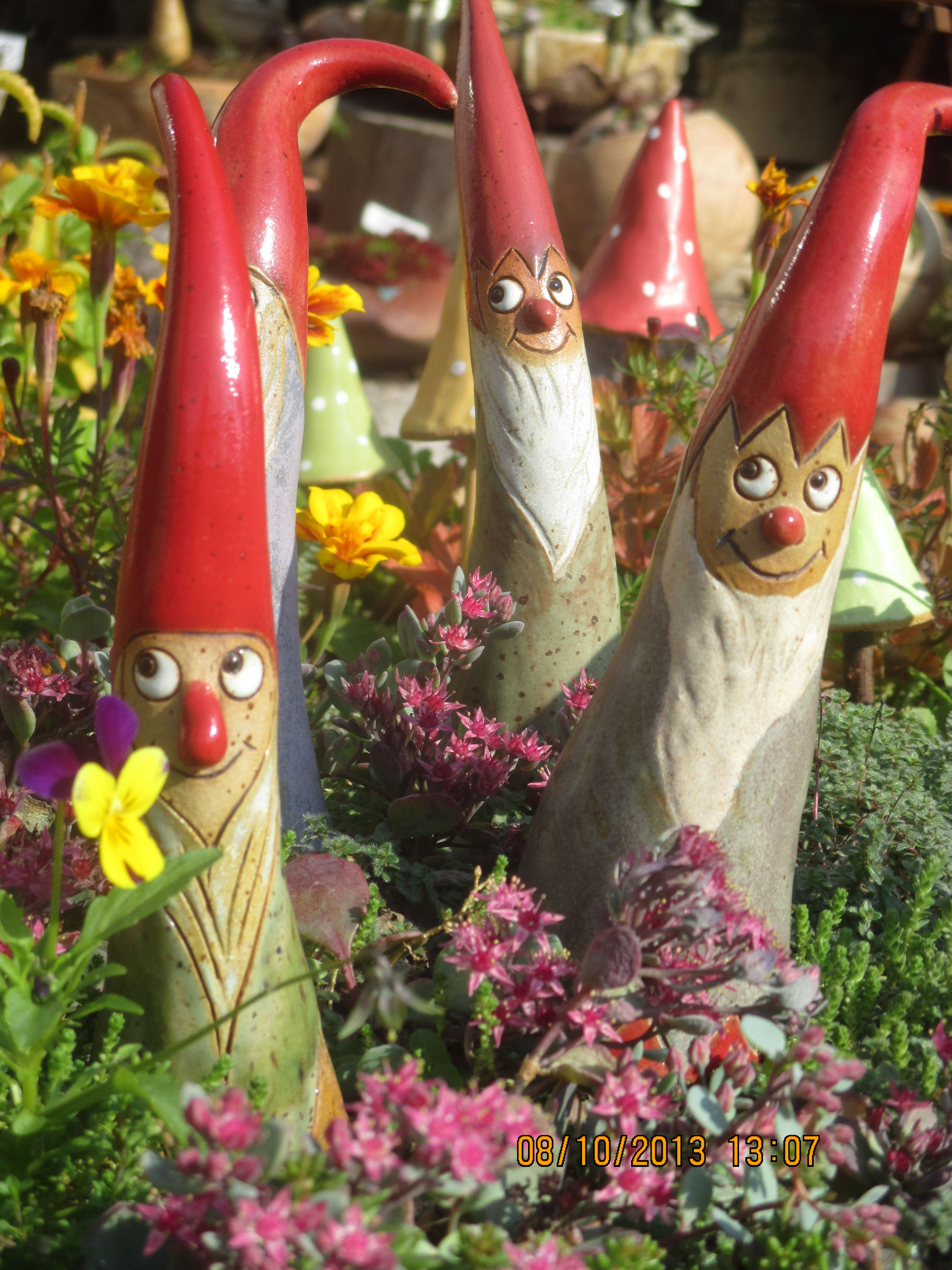 Wichtel/ Inspirierende Beispielfotos - Die rote Keramik von Ingrid ...