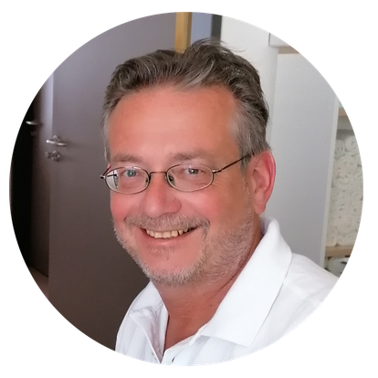 Dr. Thomas Heuser - th!nk pink club