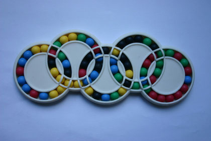 Brain teasers and slidingblock puzzles / Breinbrekers en schuifpuzzels ...