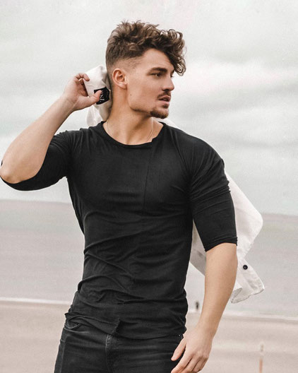 About karsten. - Karsten Walter (FEUERHERZ)