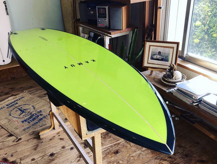 MAXX TWIN FIN - KAMUY SURFBOARDS KAMUYNALU JAPAN 内妻海岸 MAXX TWIN FIN - KAMUY SURFBOARDS KAMUYNALU JAPAN 内妻海岸