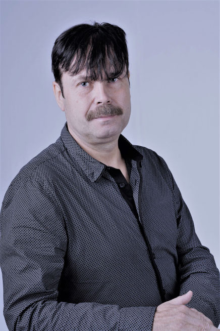 "LANDRATSKANDIDAT AXEL RITTER" - Film über Landratskandidatur von Dr ...