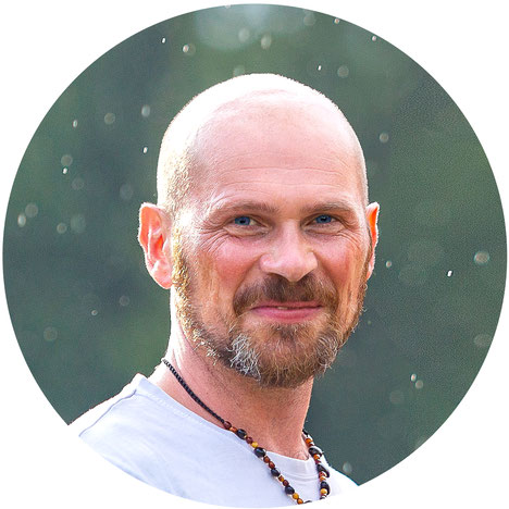 About us - Zuzana Mitošinková - Christian Kunz - Flowing Principles ...