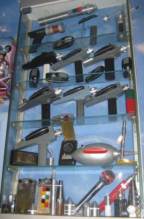 Replica Props - Website of startrekprops!
