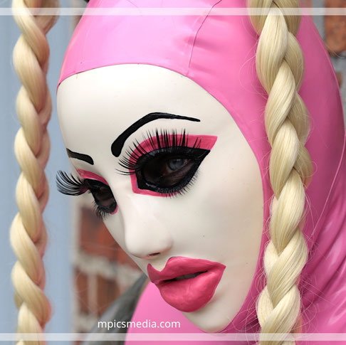 Mask & Co. - Finely Crafted Female and Latex Masks - Bea Miersch