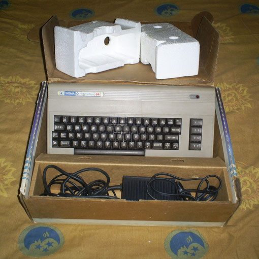 Colección de consolas COMMODORE (3 Consolas) - Página Jimdo MundoConsolas