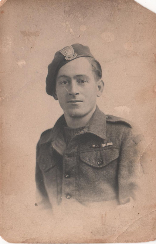 LE FLOCH Maurice (1918-1989) FNFL Marine de Guerre Avisos Chevreuil ...