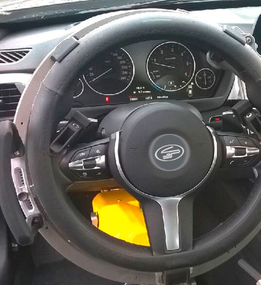 Steering Robots - Stähle Autopilot