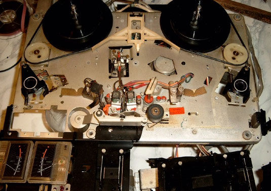 Philips N4420 - Tonband- und Kassettengeräte