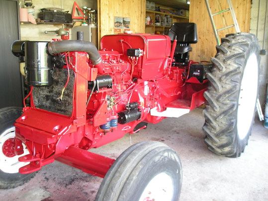 Suite de la restauration de mon IH 654 - Le site de Kivabien N°7