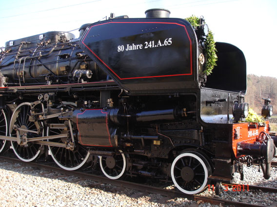 neue Bilder der 241er - Dampflok 241A65