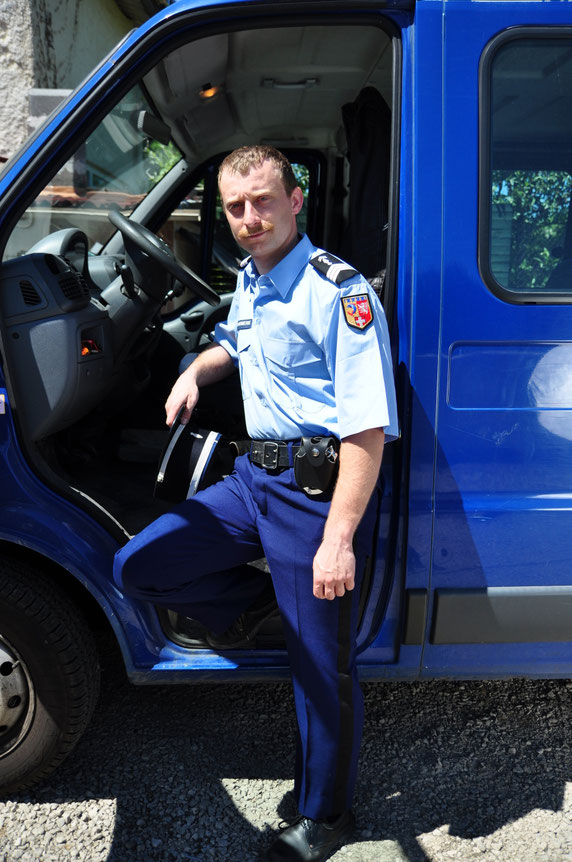 Uniformes police / gendarmerie - Site de tournier-nare