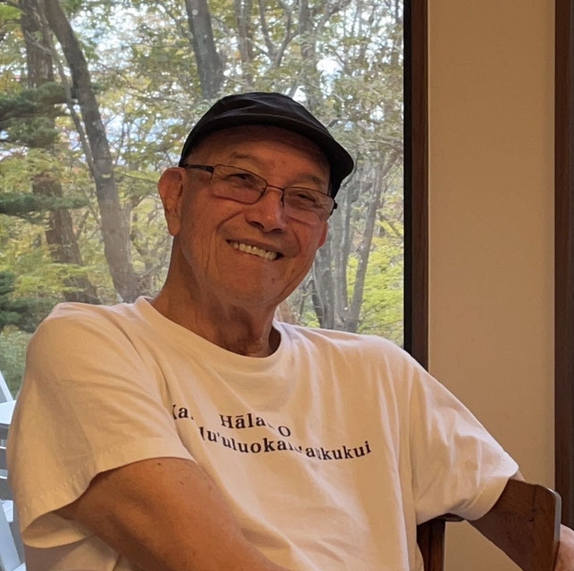 Kumu Hula Ed Collier（エド・コリアー） - halauokealakukuimaikekahikina ページ！