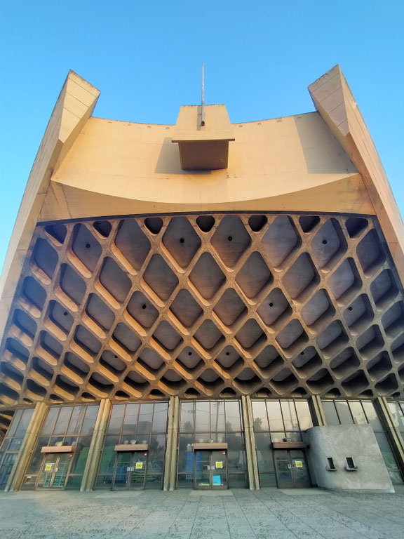 Kenzo Tange - Ken Tanaka Tokyo English Tour Guide