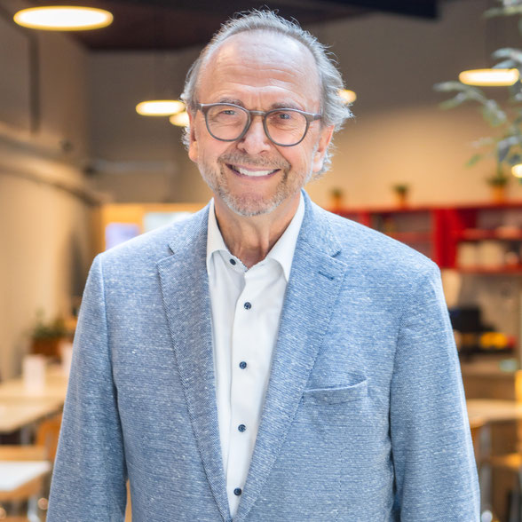 About us - Sitem Startup Club