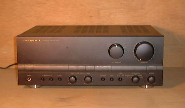Amplificateur Marantz PM-80 - hifireps jimdo page!