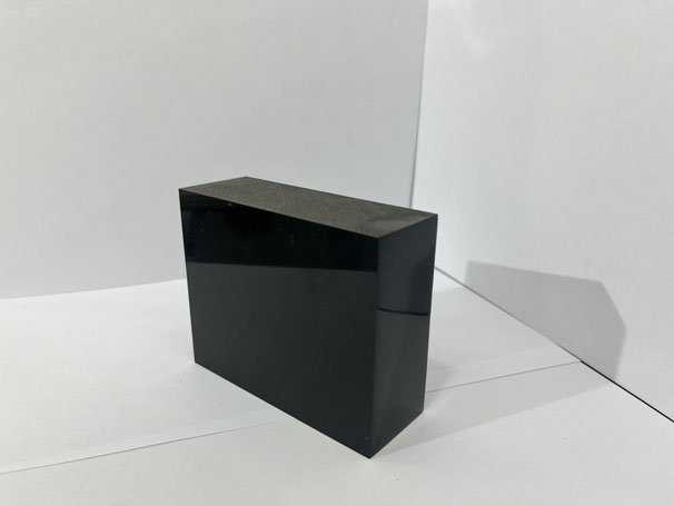 Raw materials : LEXAN® 940 701 BLACK - PHT