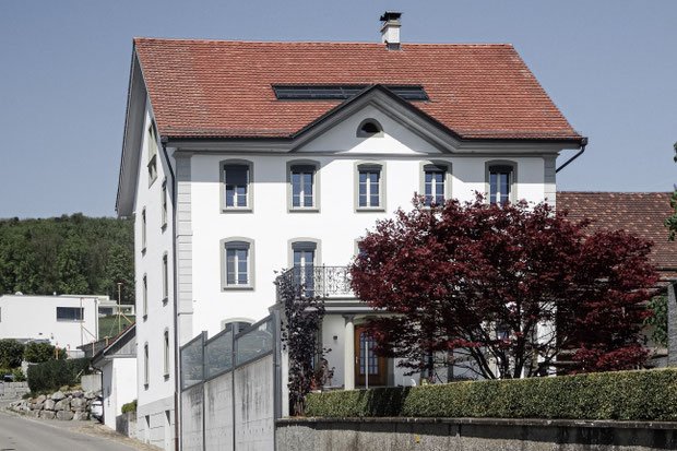 villen und schlösser - Robert & Esslinger AG