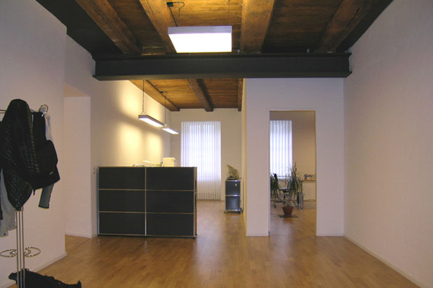 Innenausbauten - Robert & Esslinger AG