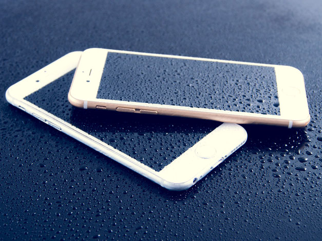 What to do if your phone gets wet - Smartphone & Gadget Tips