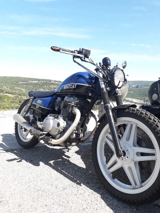 CM 400 Bobber Bratstyle -not for sale- - promoto-cycles Webseite!