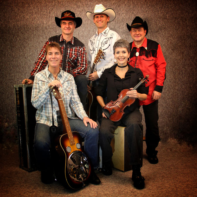 Home - Saddlecreek Country Band