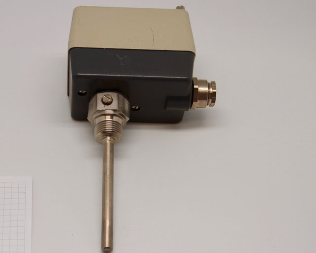 JUMO Temperature Measurement and Control Equipment - I.S.S. INDUSTRIAL ...