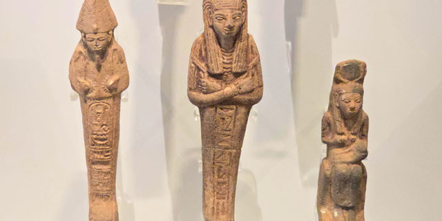 Shabti: The magical ancient Egyptian servants created to work for ...