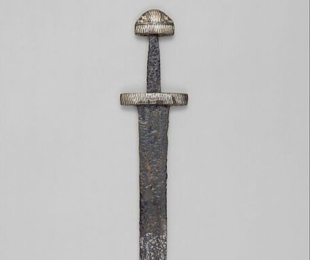 Battle-ready warriors: Viking weapons and armour explained - History Skills