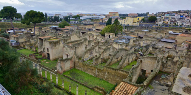 The other Pompeii: The incredible archaeological finds of Herculaneum ...