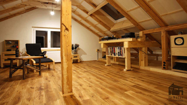 Hanfdämmung, Lehmputz und Wandheizung - Das Naturbaustoffhaus