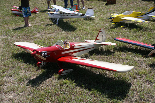 SIG RC Kits 61-100+ - SIG's Model Aircraft Kit and ARF History