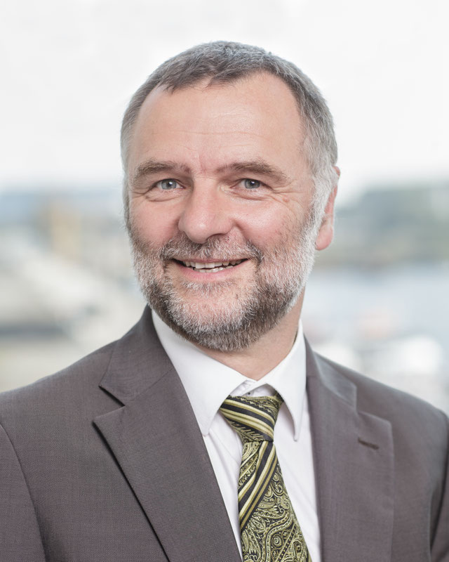 UNSER TEAM - Plambeck Holding AG