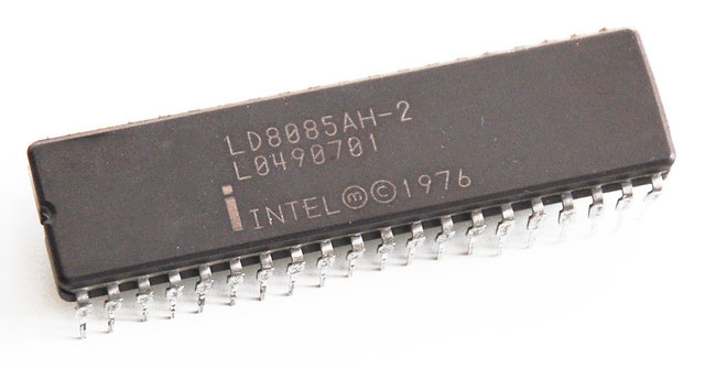 The 8080 & 8085 - CPU MUSEUM - MUSEUM OF MICROPROCESSORS & DIE PHOTOGRAPHY
