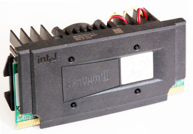 Intel Pentium II (P6) - CPU MUSEUM - MUSEUM OF MICROPROCESSORS & DIE ...