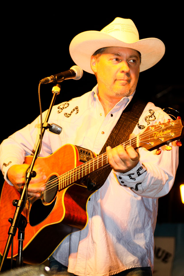 Posters and Press Photos - Daniel T. Coates From Pennsylvania, USA